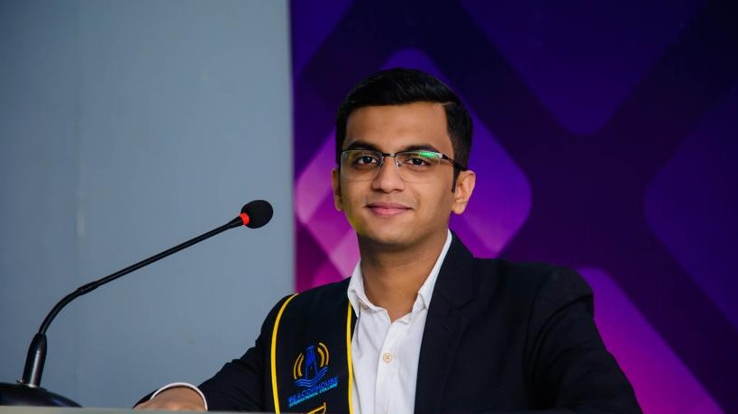 Ali Ajmal | University of London