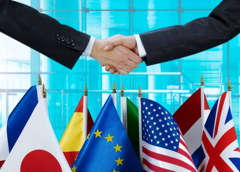 Internationalising mediation: building bridges for justice in a divided ...