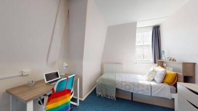 Large Single Shared | Intercollegiate Halls | University of London